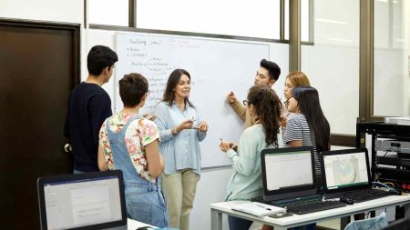 Continuing Legal Education (CLE) Credits: Guide to Lawyers