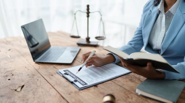 Attorney Billing Cheat Sheet: Key Tips for 2025 - CaseFox