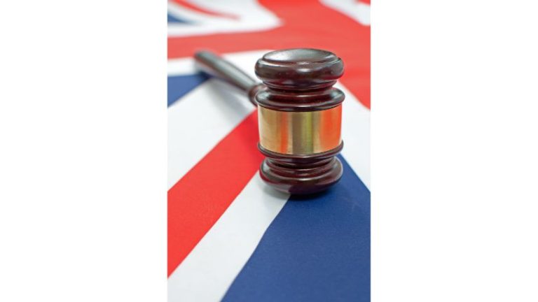 Common Law: What It Is & Differences From Civil Law - CaseFox